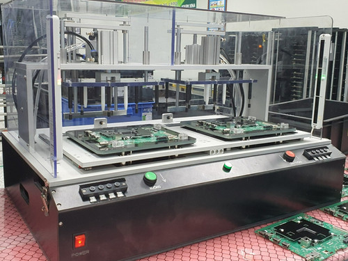 Machine to break PCB, press and check heatsink pins | vilooktech.com