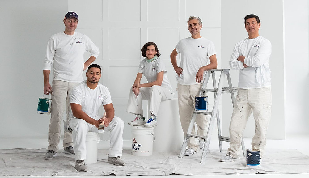 5 Reasons to Hire a Building Painter Instead of Doing Renovations Yourself