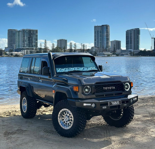 Toyota Landcruiser VDJ 76/78/79 series (facelift/2024+) 5" Stainless Snorkel Kit | Kingz Customs