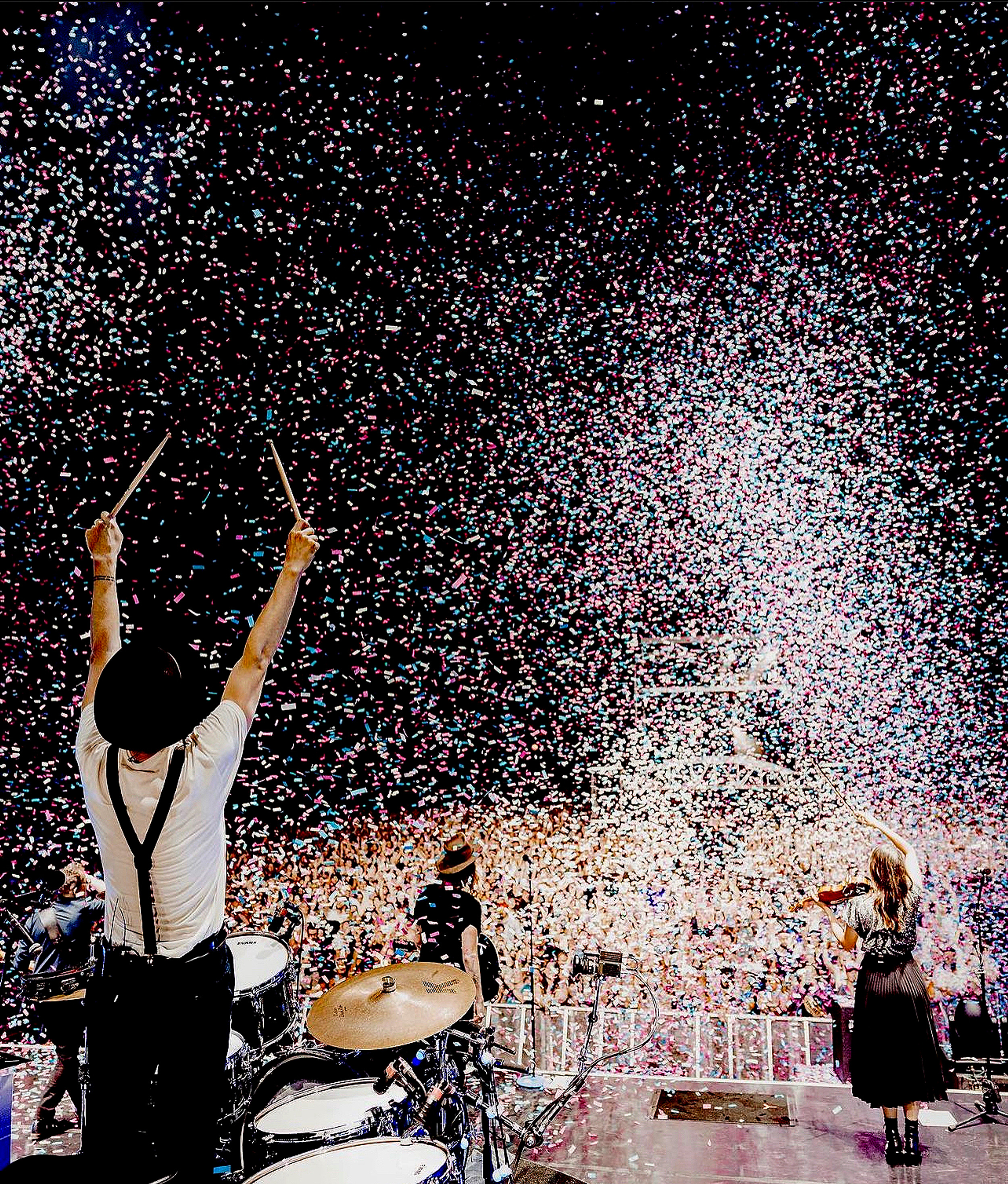 Event Confetti & Streamer Services | Dynamic FX