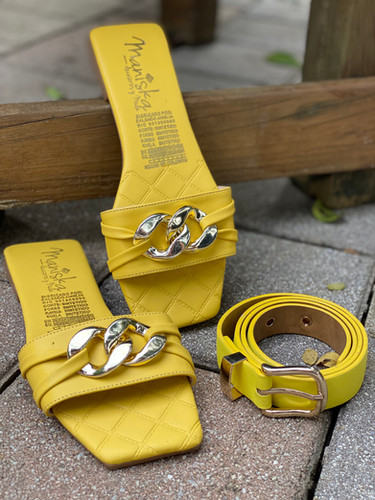 Sandalia Plana Cuadrada | Maniska