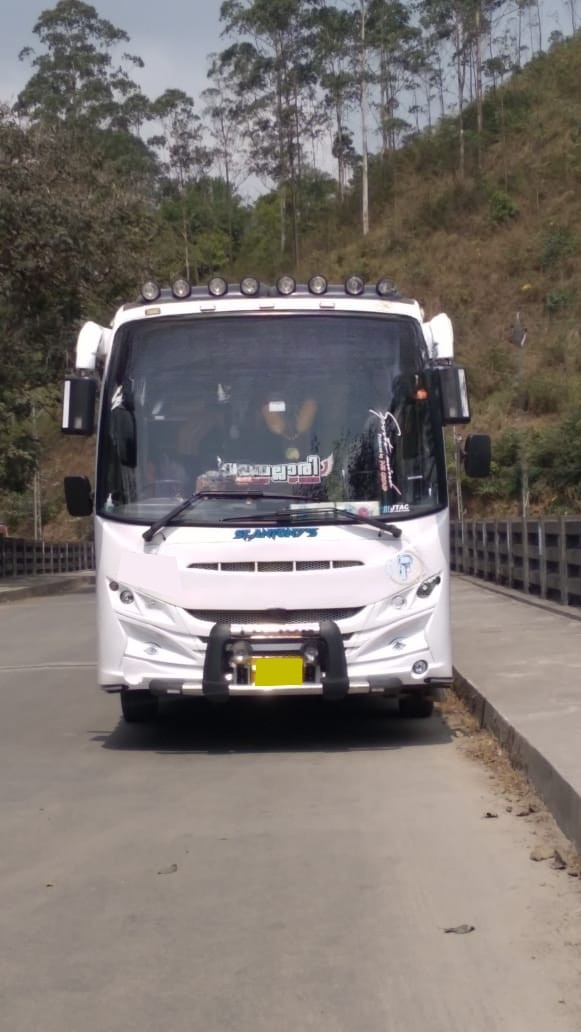 Mini Bus Rental in Trivandrum