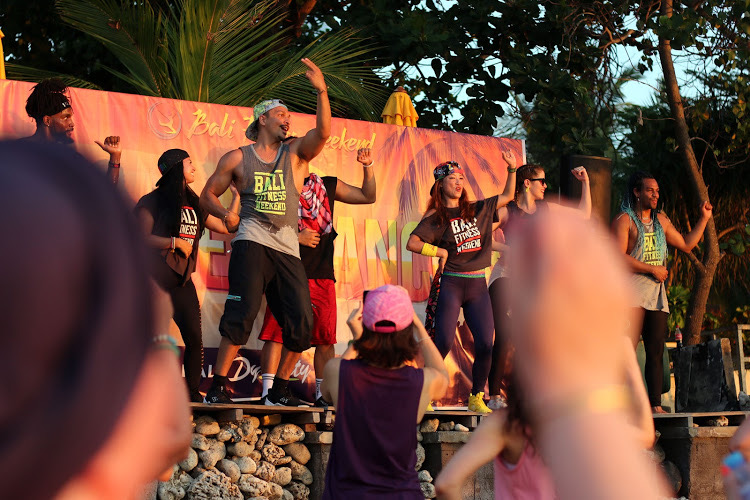 Perth DJ Hire, Dance Floor Shows & Entertainment Packages - Australia