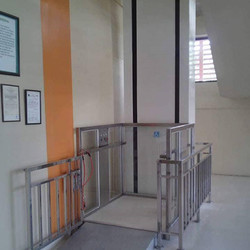 PWD Lifter/ Wheelchair Lift | JLRC Trading