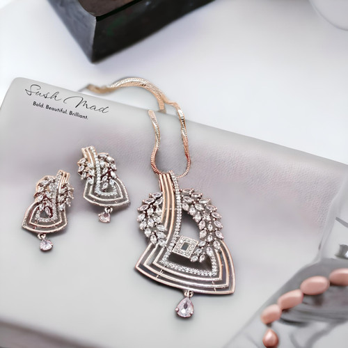 Golden Glitz Mimic Set | Sush Mad