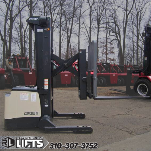 CROWN - WALKIE REACH STACKER FORKLIFT - SHR5540-35 | Refurbished Lifts