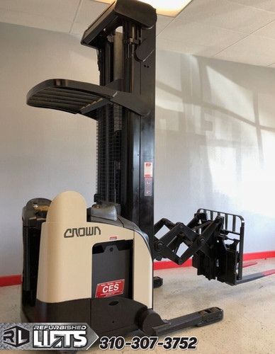 CROWN - STAND UP DOUBLE DEEP REACH TRUCK - RD5220-30 | Refurbished Lifts