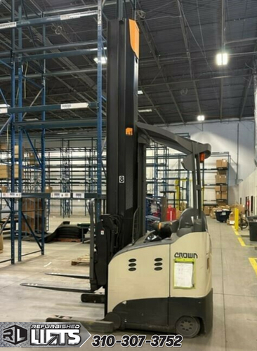 CROWN - STAND UP DOUBLE DEEP REACH TRUCK - RD5725-32 | Refurbished Lifts