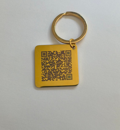 Keyring - QR Code Plaque Scannable Memorial | digital-gravestones