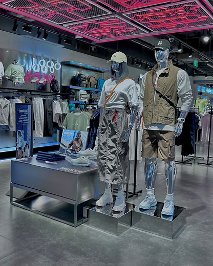 Visual Merchandising Solution & Window Display And Retail Displays ...