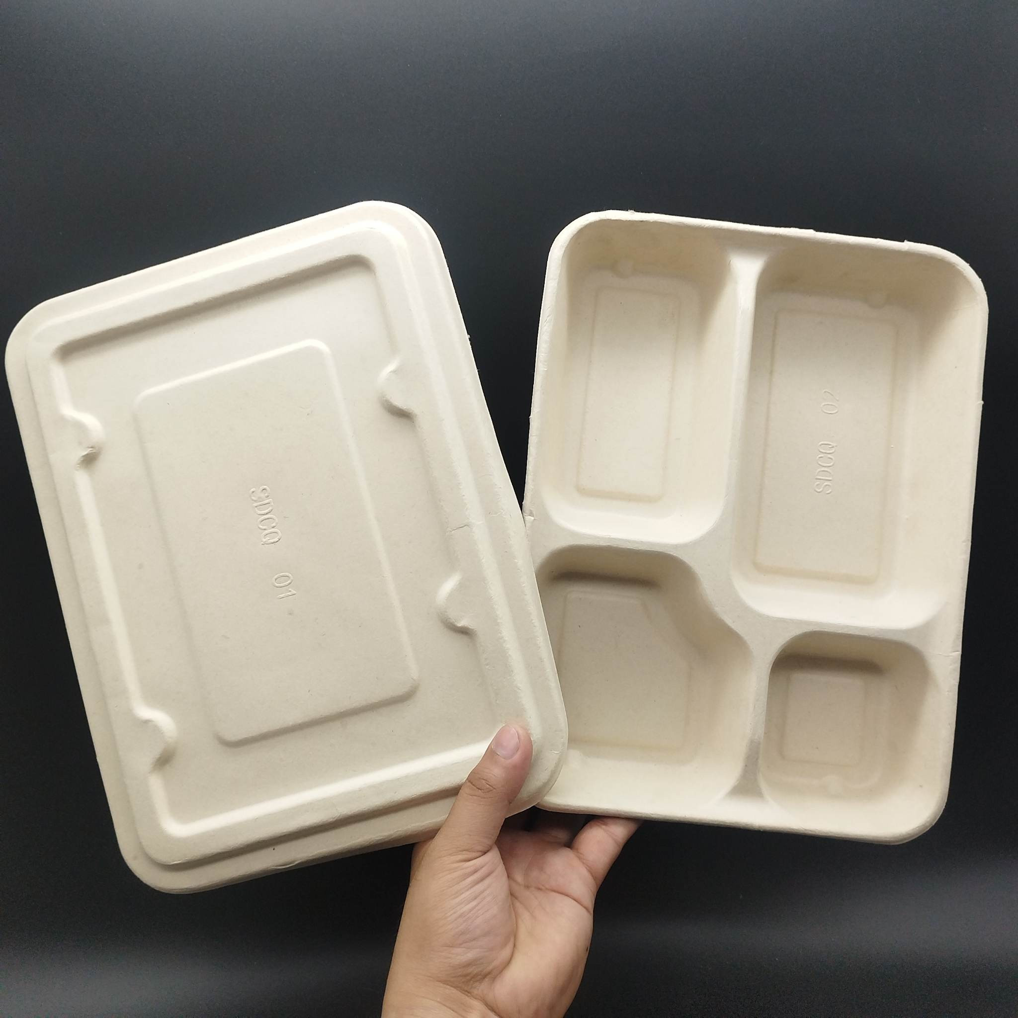 50pcs-bagasse-4-division-with-lid-lunch-box