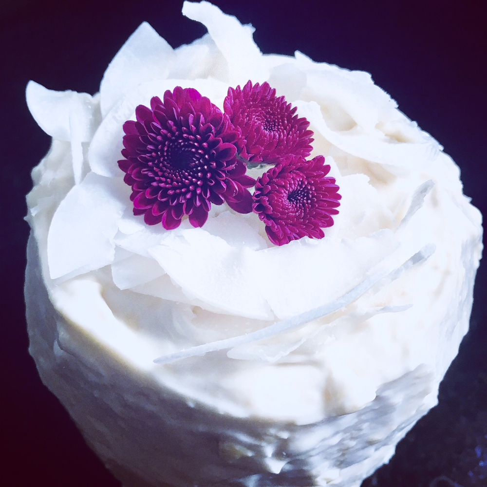Coconut Chrysanthemum Cake