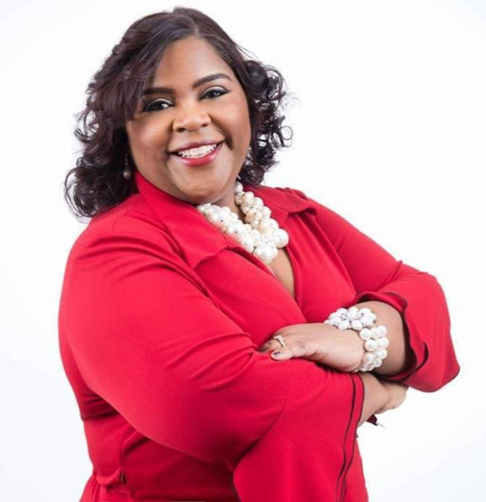 Meet Mayra Figueroa-Clark, LICSW, CCTP