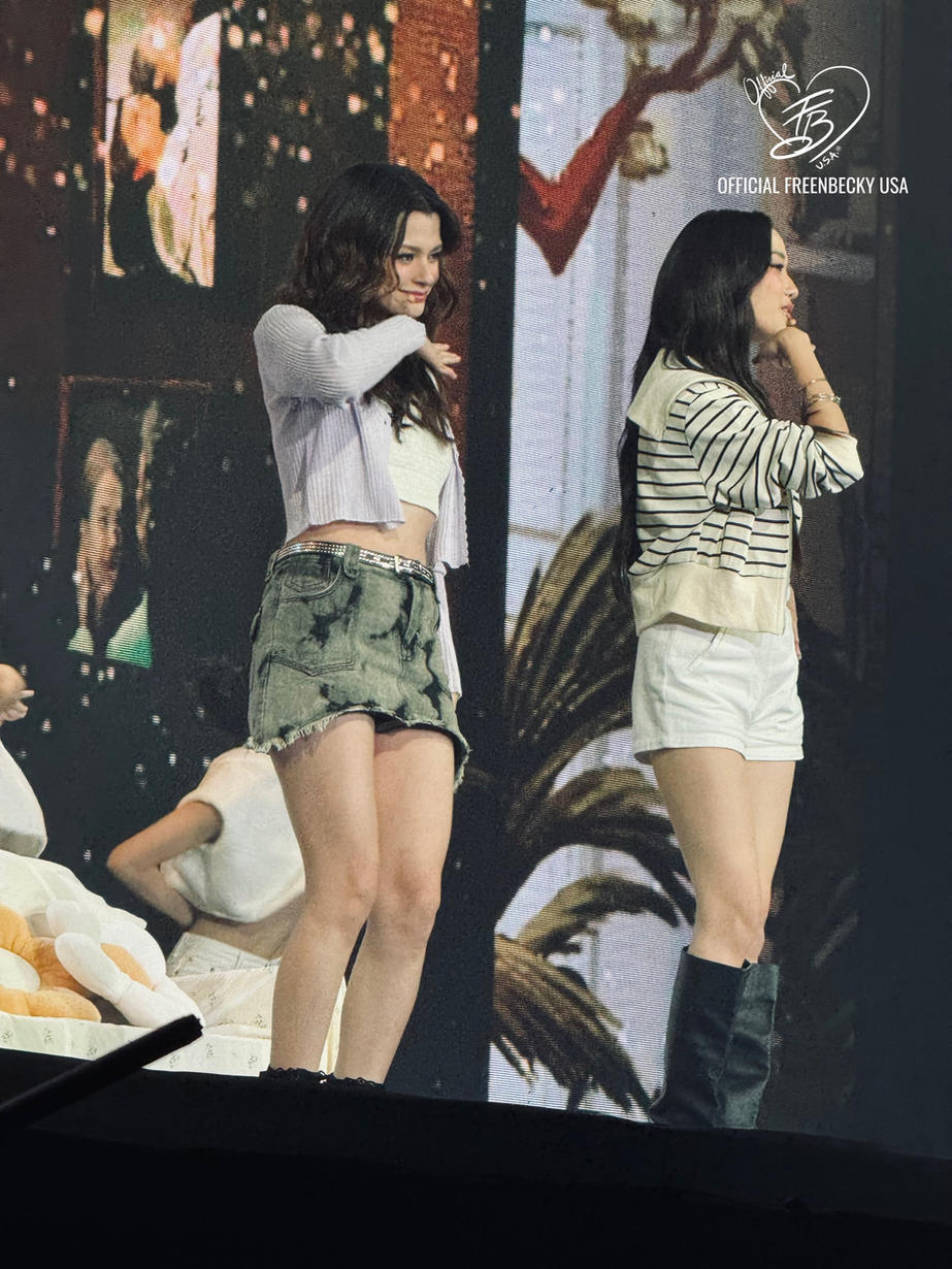 Uranus 2324 Ultimate Fan Experience | Official FreenBecky USA, Inc.