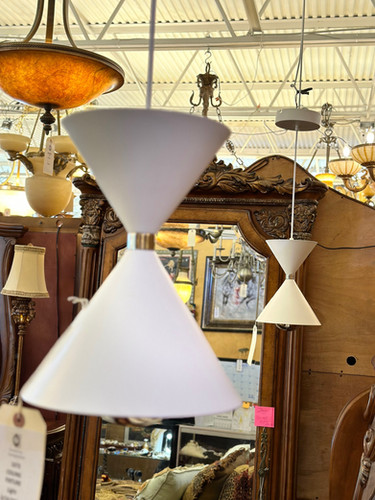 Pendant light | Snooty Fox Consignment