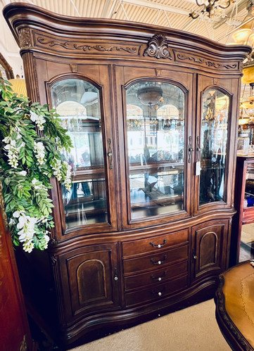 Aico by Michael Amini Villagio China | Snooty Fox Consignment