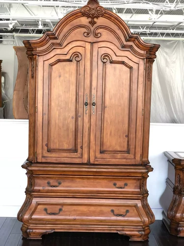 AICO by Michael Amini Tuscano Armoire | Snooty Fox Consignment