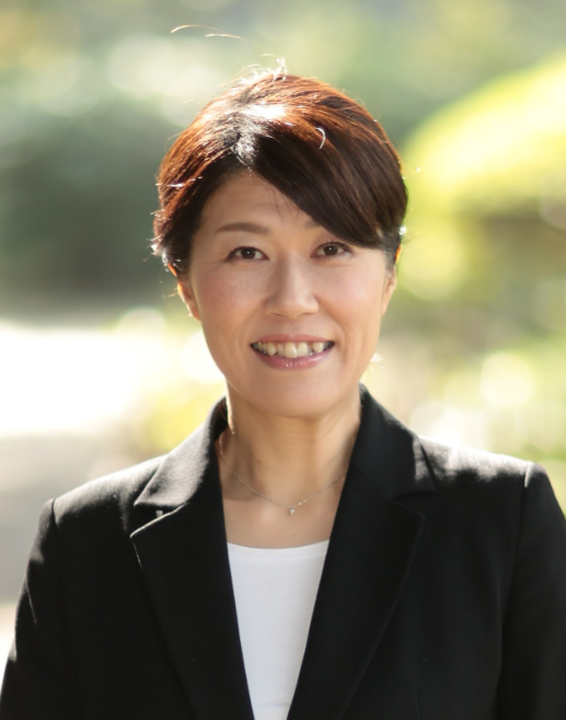 瀬田智子 | Manual Plus