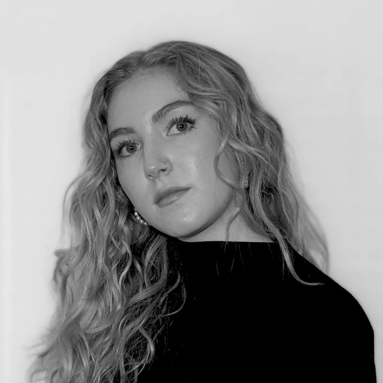 Alyssa Skilnick | Art Instructor in Calgary | Swinton's Art Supply