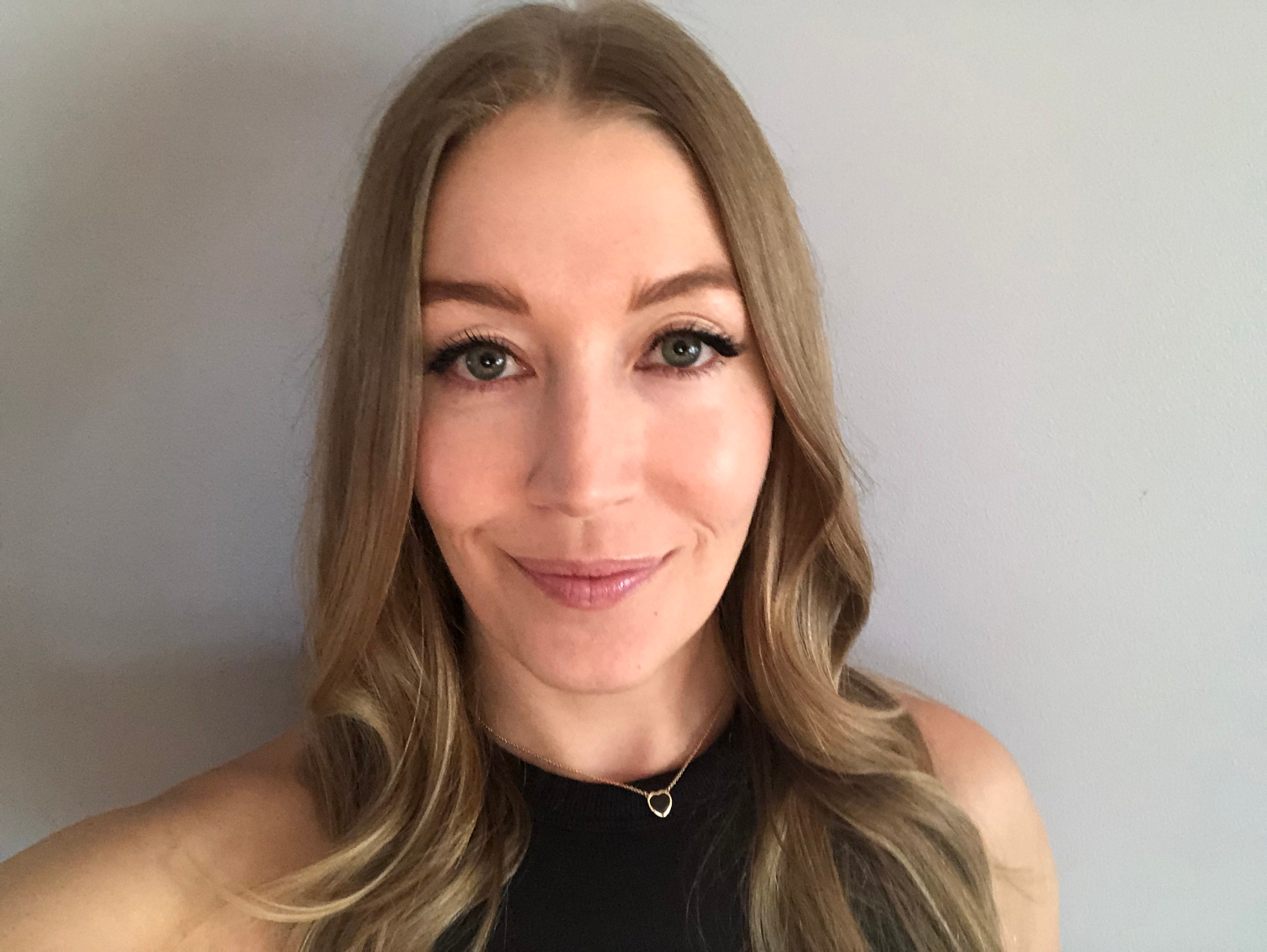 Dana Winistok | Art Instructor in Calgary | Swinton's Art Supply