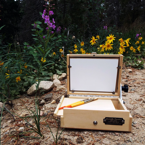 ThumBox 6x8 V4 | Guerrilla Plein Air Painting Box | Swinton's Art Supply