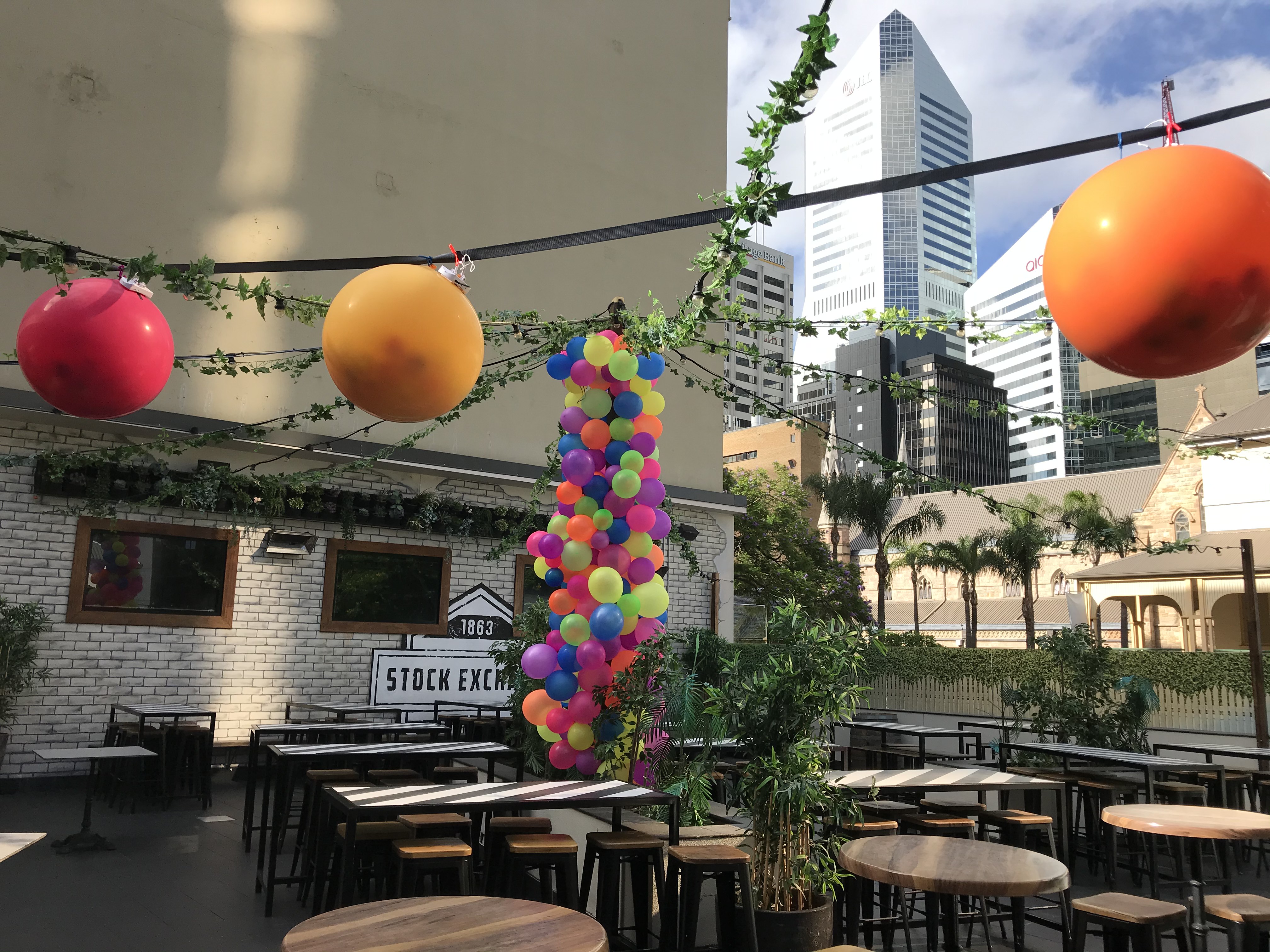 Home | Balloons Galore