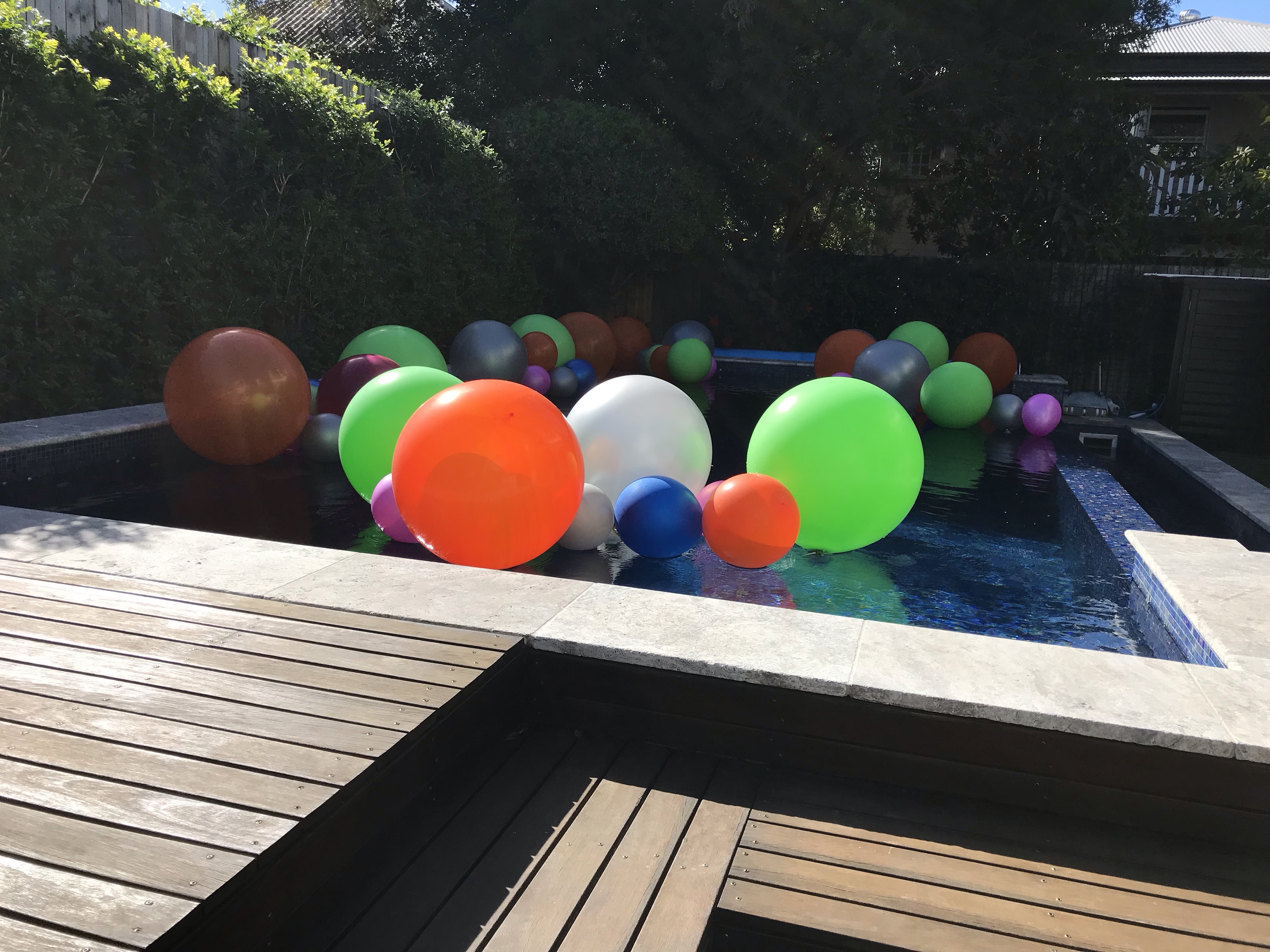 Home | Balloons Galore