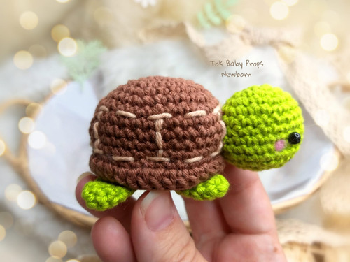 Tortuguita mini Amigurumi | TokBabyProps Newborn