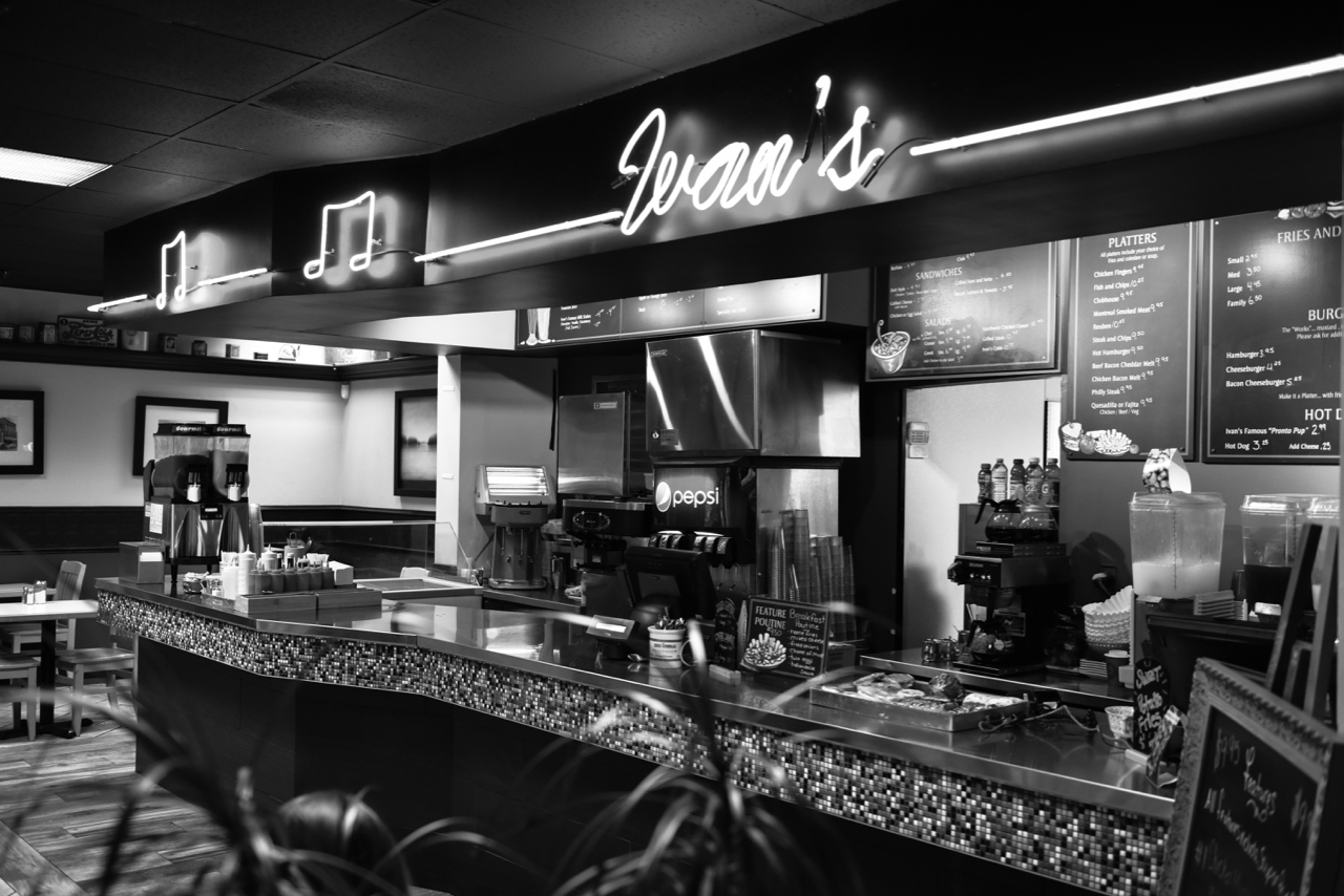 Ivan's Restaurant | North Bay | Quality Family Food - Since 1945