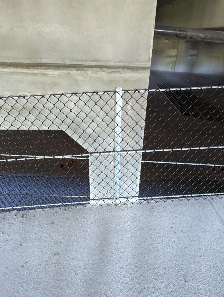 Barrier Cable with Fencing