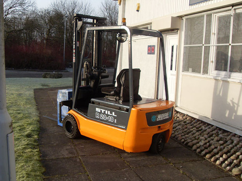 Still R20 | D.A.B. Handling