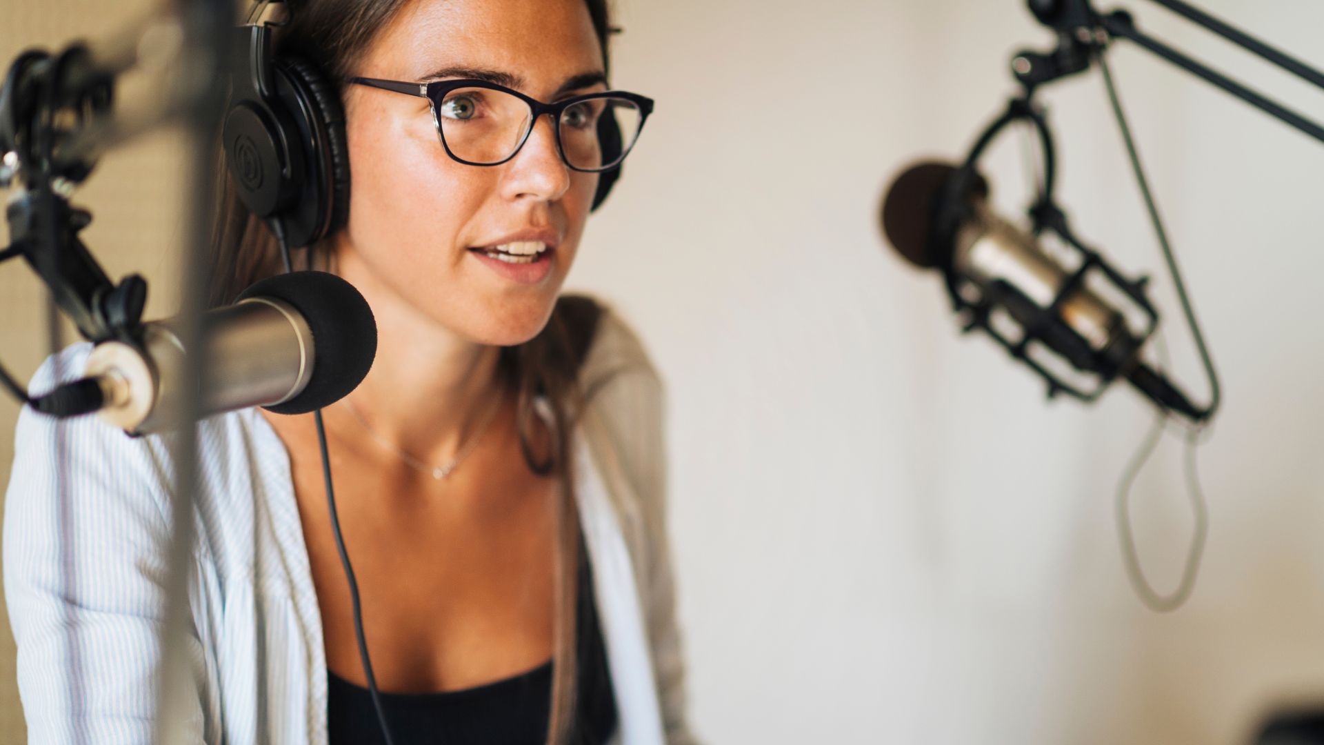 Your Budget Guide to Finding the Best Podcast Hosting Platform