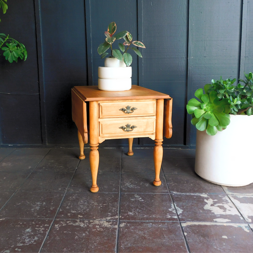 Petite Drop Down Side Table | mignonne