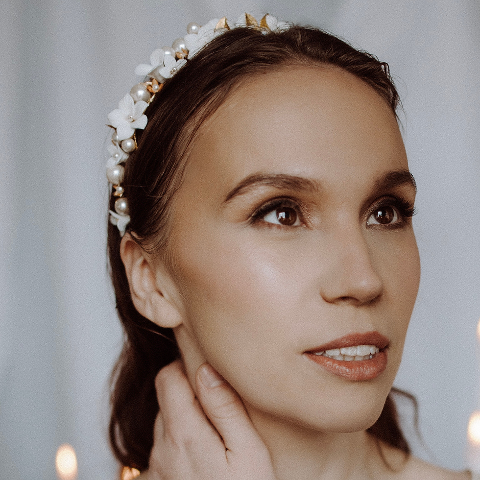 Bridal Crowns & Tiaras - Garter & Veil