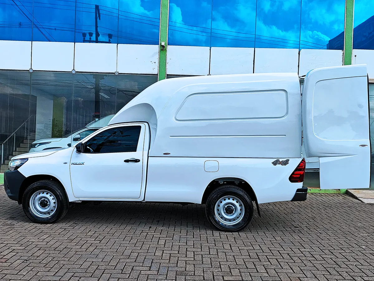 TotalPickUp | Marialva | Capotas de Fibra Toyota Hilux Dupla e Simples
