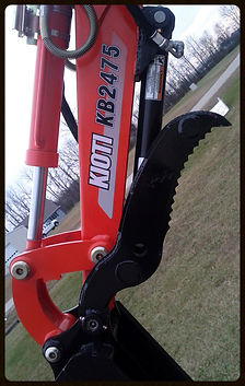BACKHOE THUMBS | miemachinerydivision