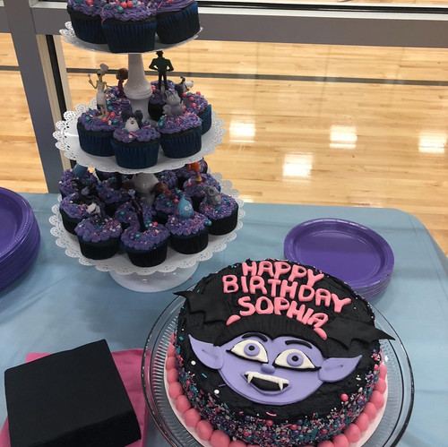 Party cake combo | Moist Bakery And Bey