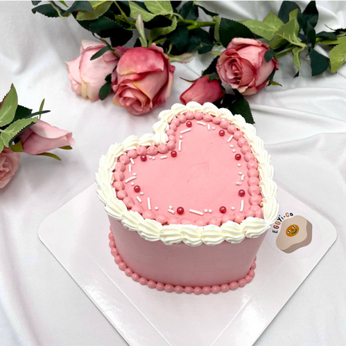 Pinky heart shaped bento cake | Eggyi.co