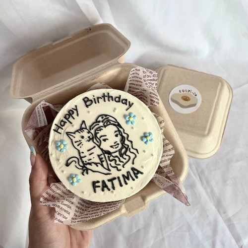 Customisable cream portrait bento cake | Eggyi.co