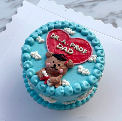 Grad bear bento cake | Eggyi.co