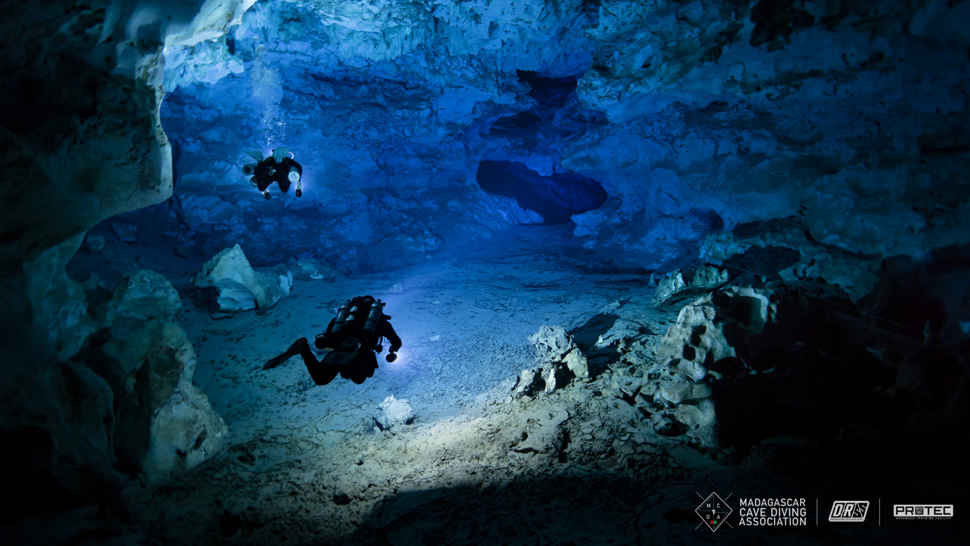 Home | Madagascar Cave Diving Association