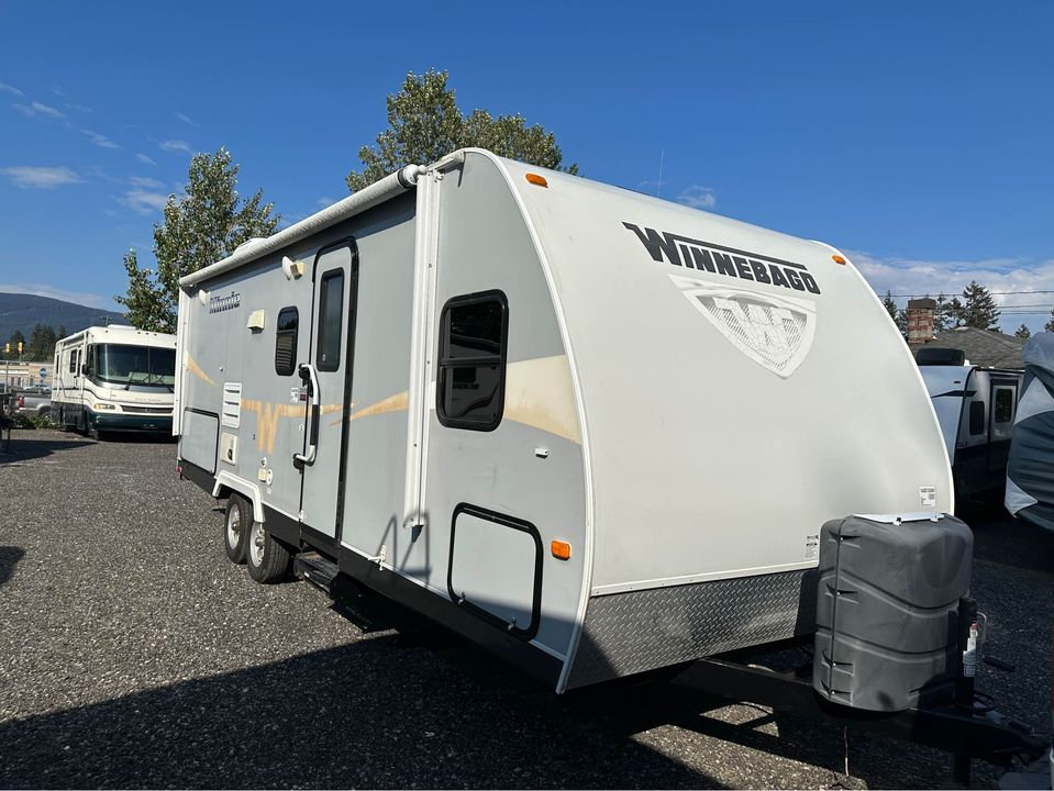 2015 Winnebago Minnie 2201DS