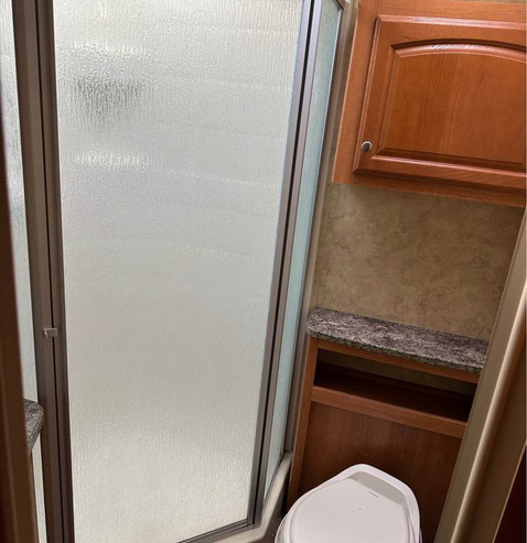 2010 Keystone cougar 5th wheel