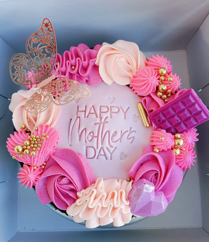 Mother's Day Chocolate Mud Cake | Rubylicious Cakes