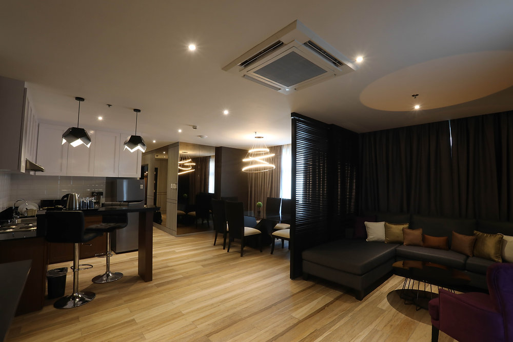 Coro Hotel offers an exceptional urban experience in the heart of Poblacion