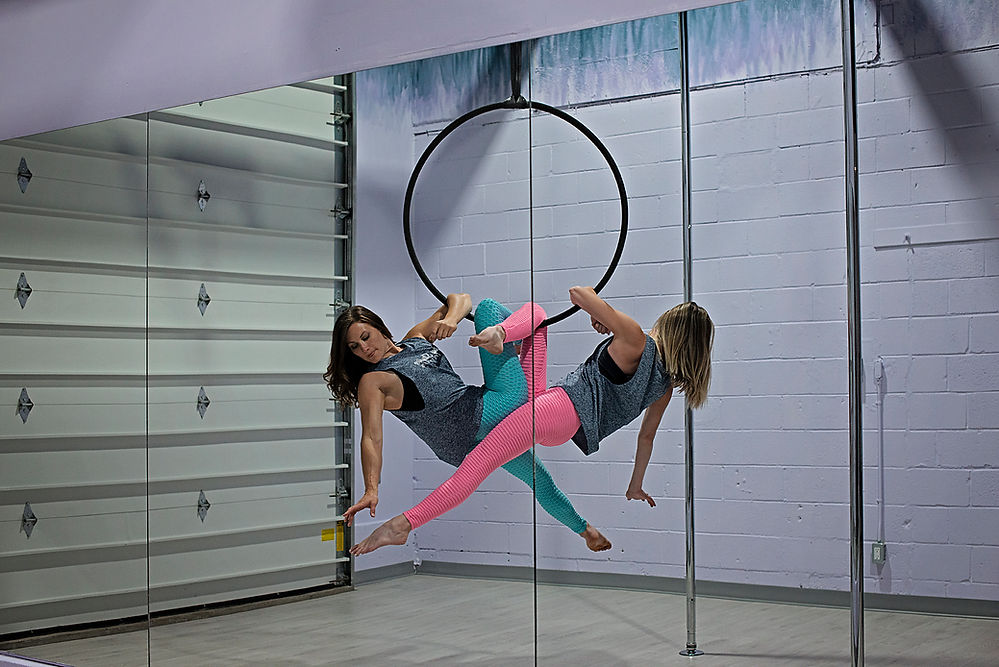 Pole Fitness & Aerial Hoop Cornwall, Ontario | Sky Studios Fitness