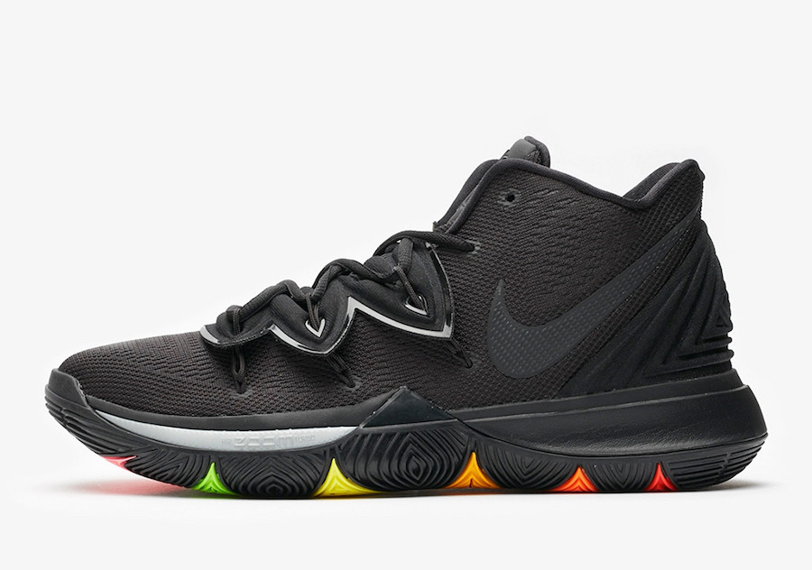 Nike Kyrie 5 "Rainbow Soles" Chega ao Brasil