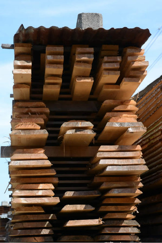 günstige Bretter | ruedlinger-holzbau