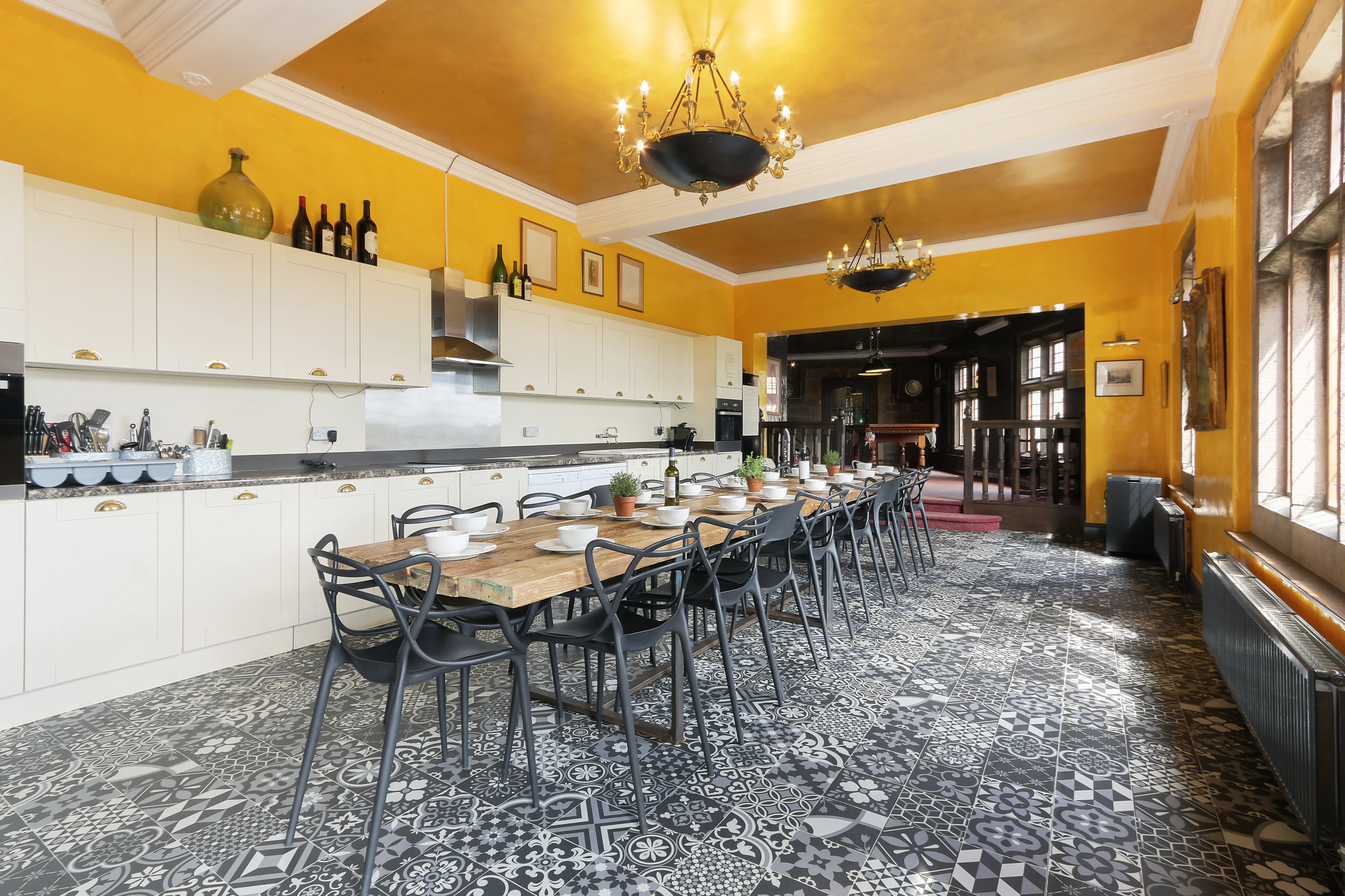 Riber Hall | Matlock | Sleeps 18 | Peak District Accomodation