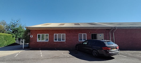 Medium Units | The Calvert Centre